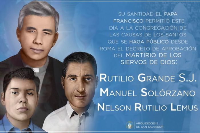 Los altares de la iglesia esperan por Rutilio Grande, entrañable amigo ...