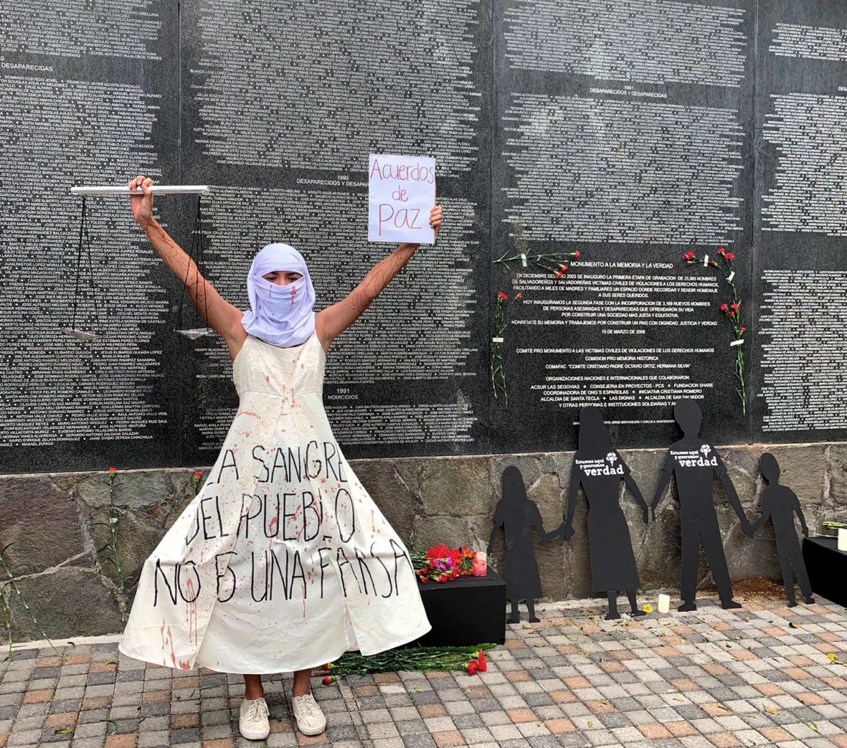 Desagravio a las víctimas: sobrevivir a la masacre de El Mozote y reivindicar la paz – Arpas