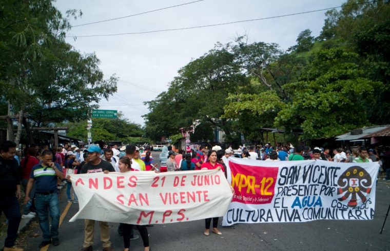 Comunidades de San Vicente marchan contra la privatización del agua – Arpas Comunidades de San Vicente marchan contra la privatización del agua – Arpas